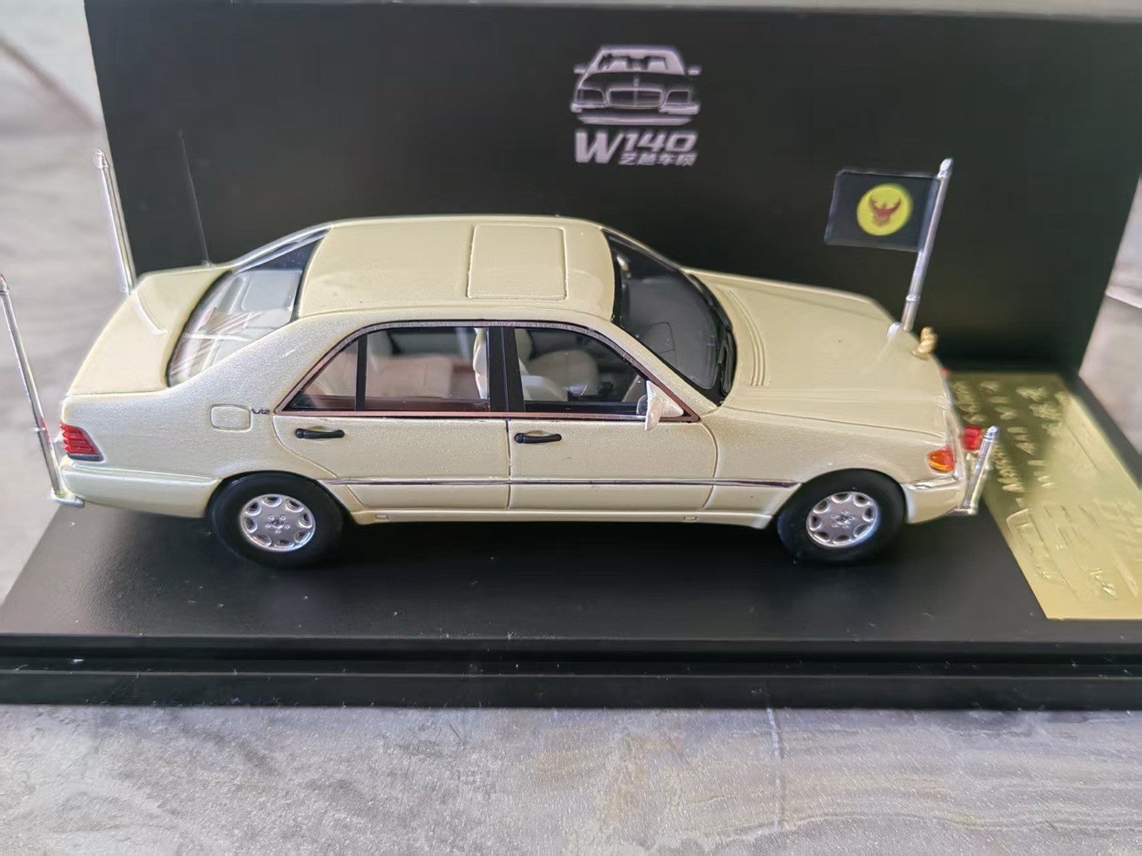 Rare Mercedes Benz W140 Thai Royal 1:43 Resin Car Model - Garuda Emble ...
